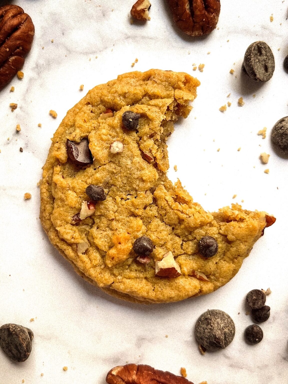 Chewy Pumpkin Chocolate Chip Cookies - Nikki Vegan